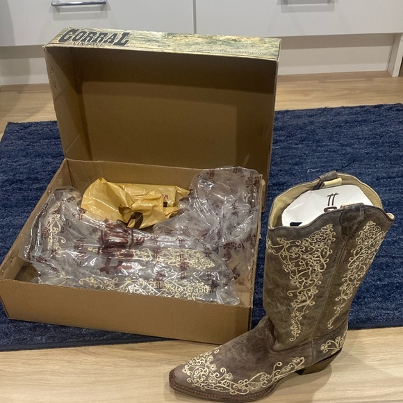 Corral | Shoes | Corral Vintage Boots | Poshmark
